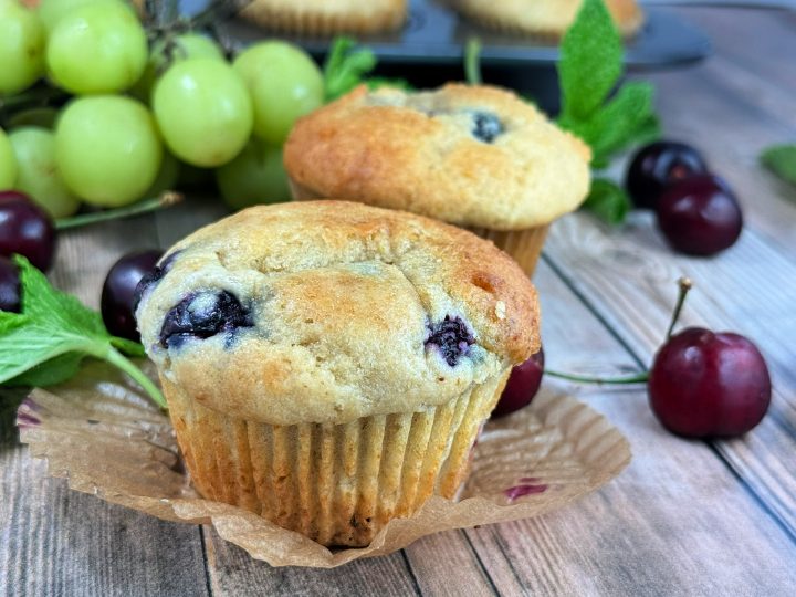 Blueberry Cottage Cheese Muffins - Prevention RD